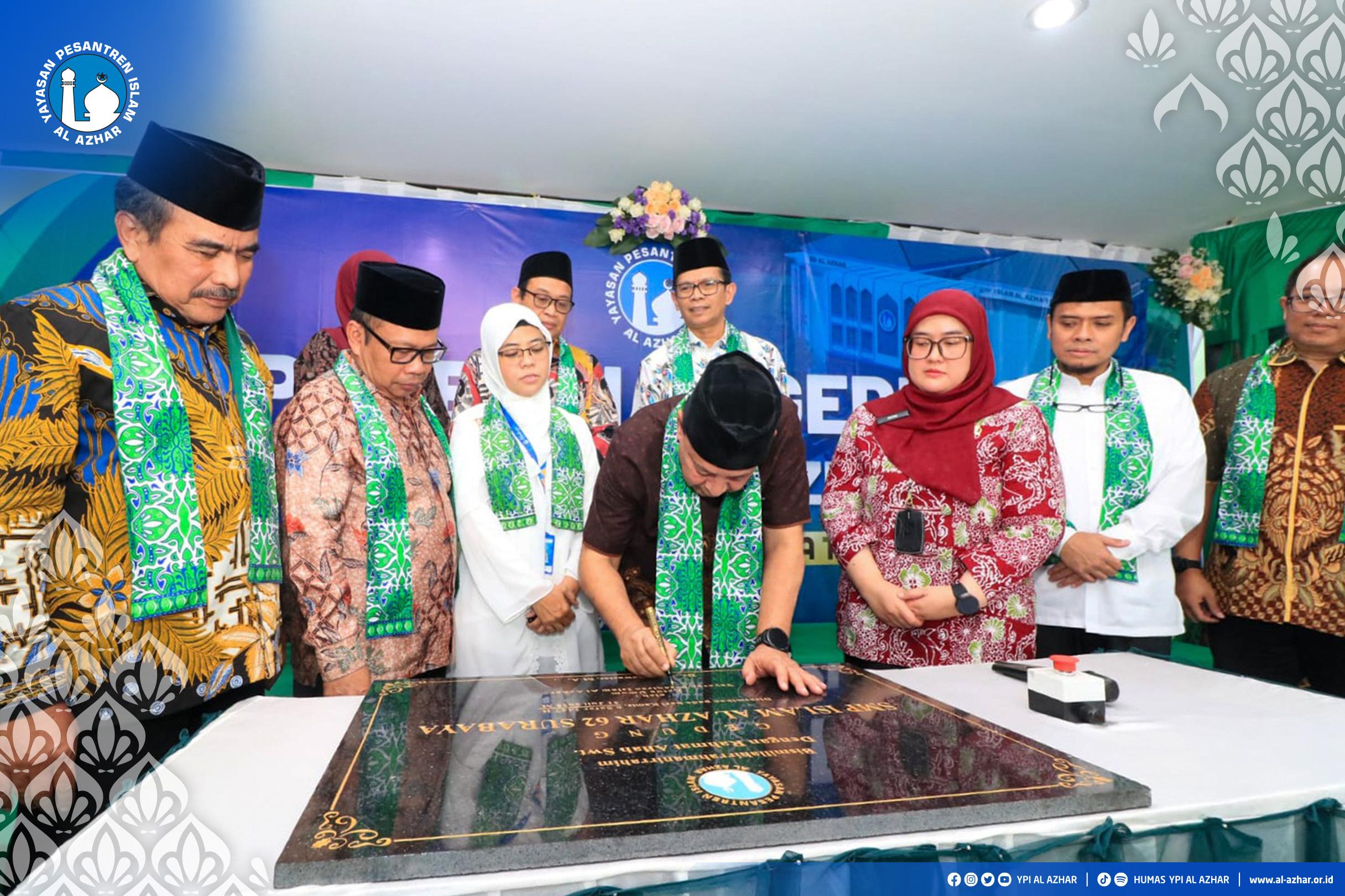 Home - SMP Islam Al Azhar 62 Surabaya